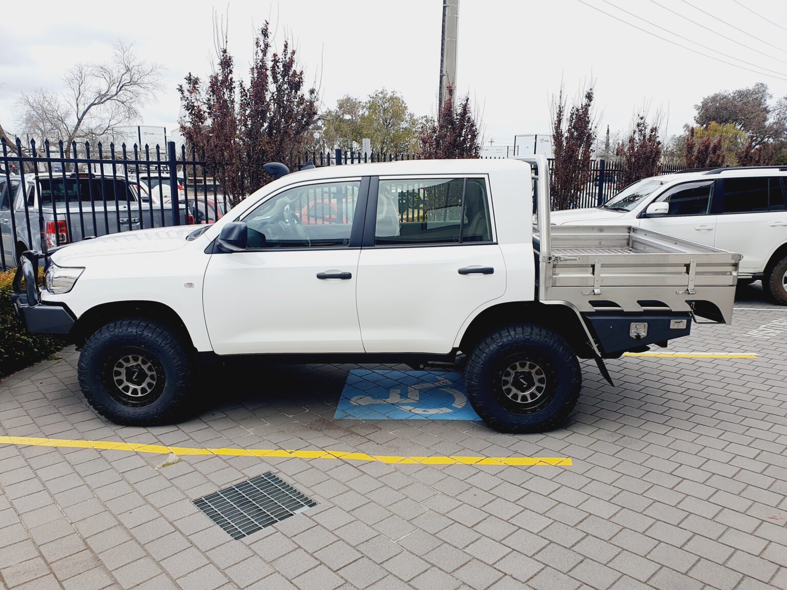 Home - WA's Premier Motor Body Builder and Custom Land Cruiser Vehicle ...
